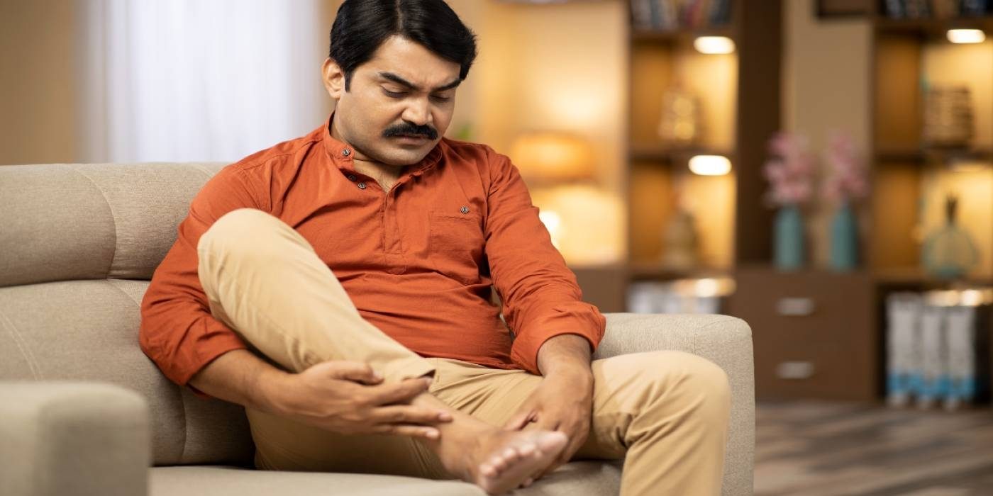 Comparison of removable off-loading device and routine care to heal ...